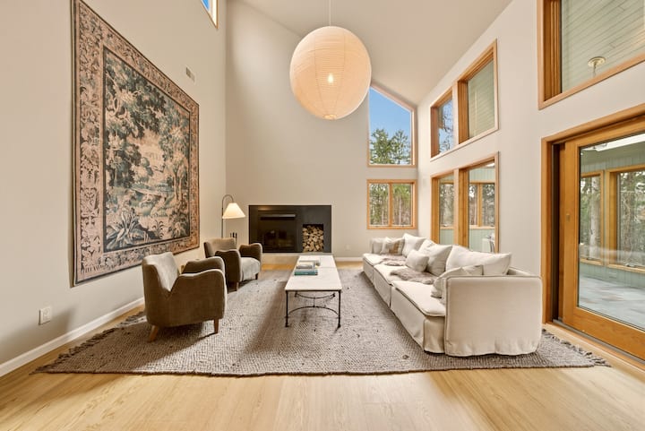 Serene Hilltop House - Garrison 5-br W Heated Pool - Bear Mountain, NY