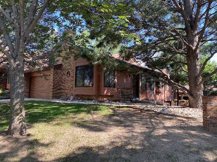 Executive Townhome For Rent Colorado Springs - Colorado Springs, CO