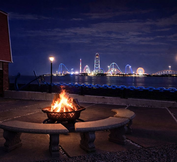 Waterfront | Sauna | Private Dock | Stunning Views - Marblehead, OH