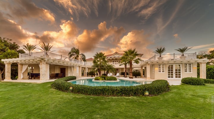 Luxury Villa In Punta Cana 6 Bdr - Punta Cana