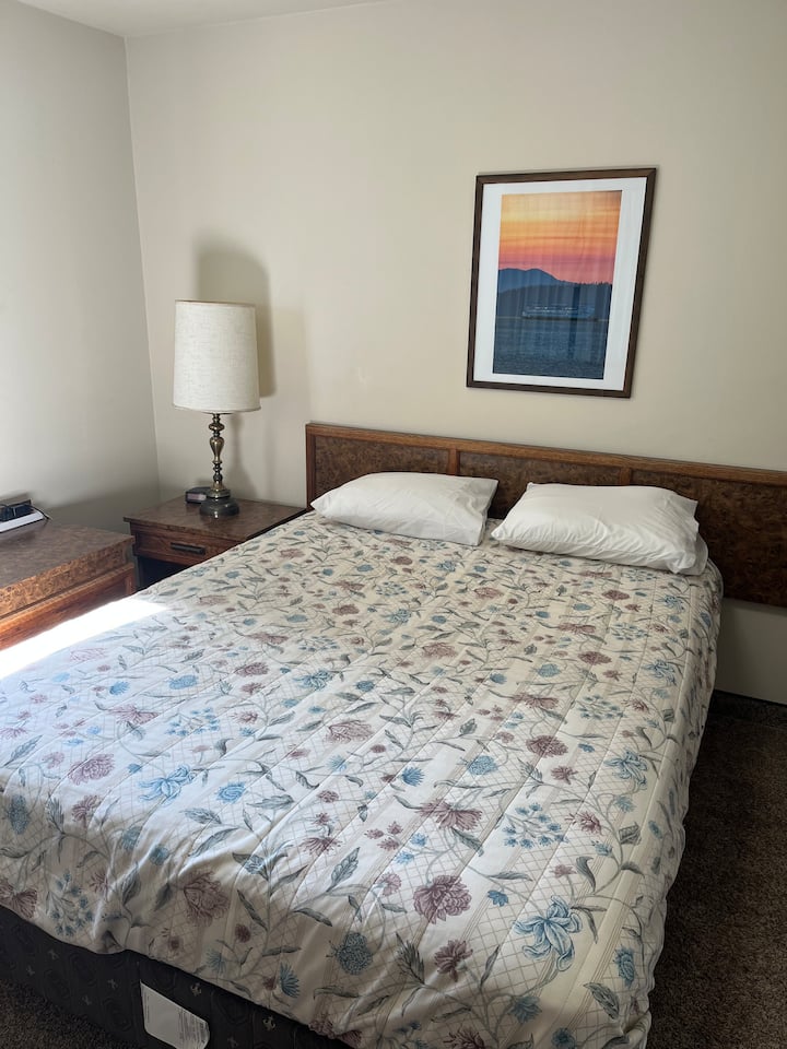 Lake Campbell Lodging Unit 1 - Anacortes, WA