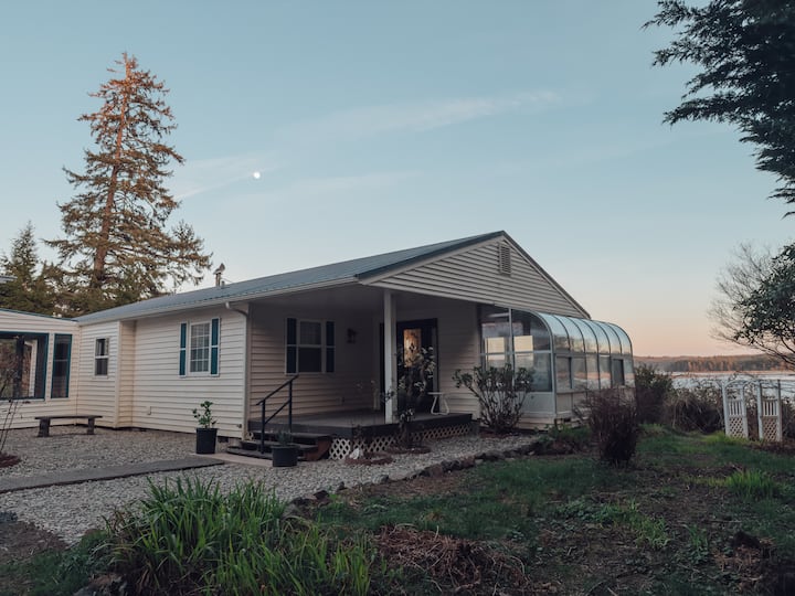 The Bayside Cottage - Westport
