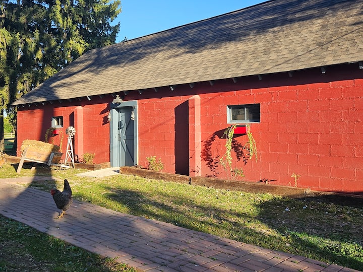 Embrace Nature, Where Farm Life Meets Comfort - Oswego, IL