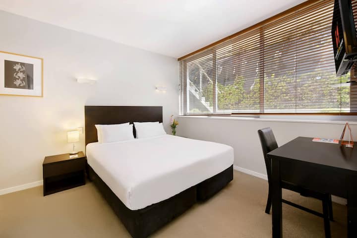 Standard Room King/twin Bed - Queenstown