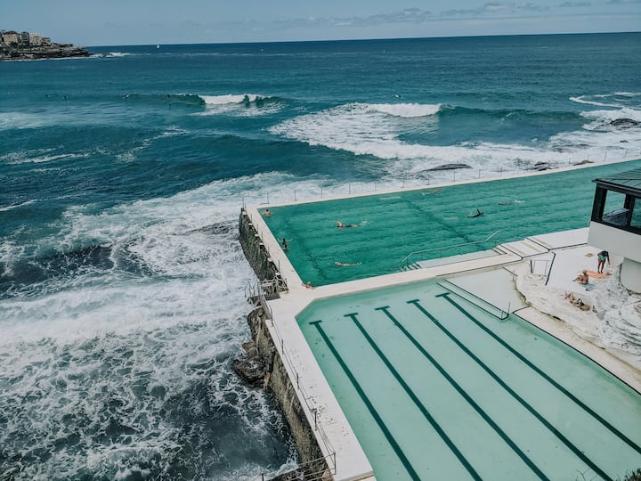 Steps To Sand; Bondi Beach 2br Escape - Bondi Beach