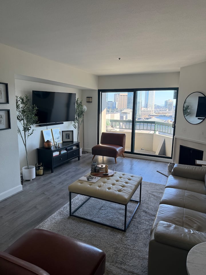 Opera Plaza Penthouse - San Francisco, CA