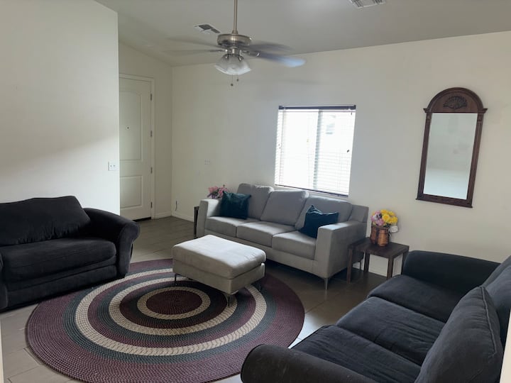 Centralized Location Home - Kingman, AZ