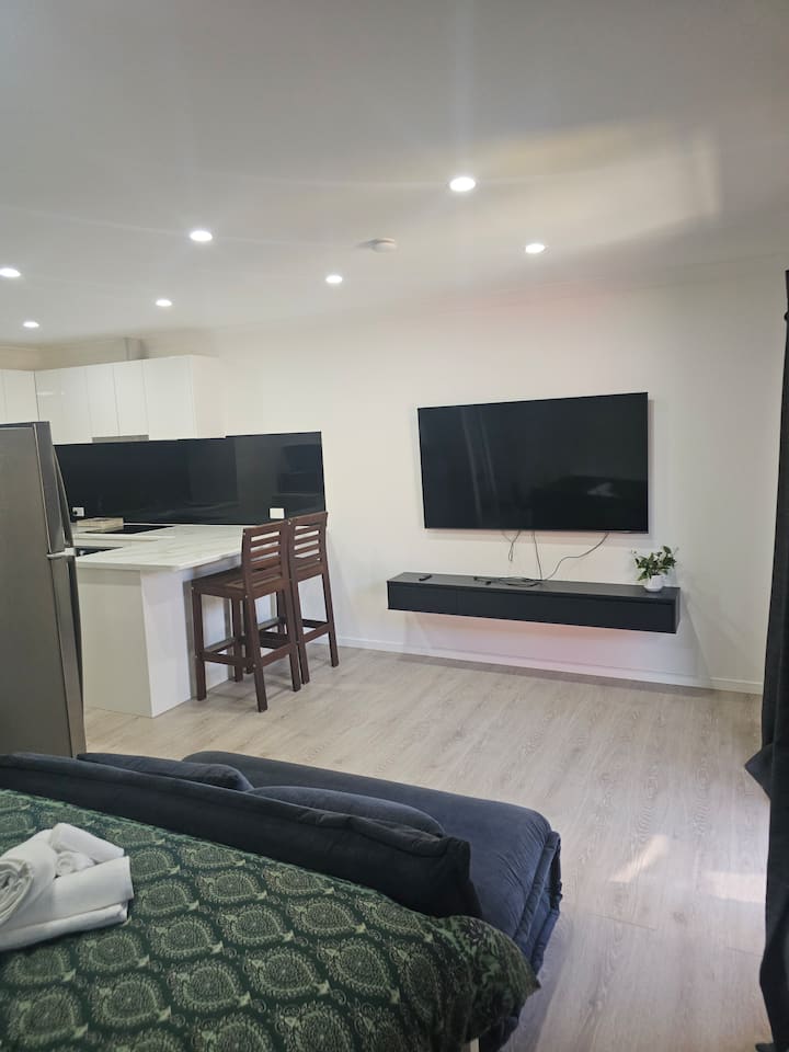 The Studio - Logan City