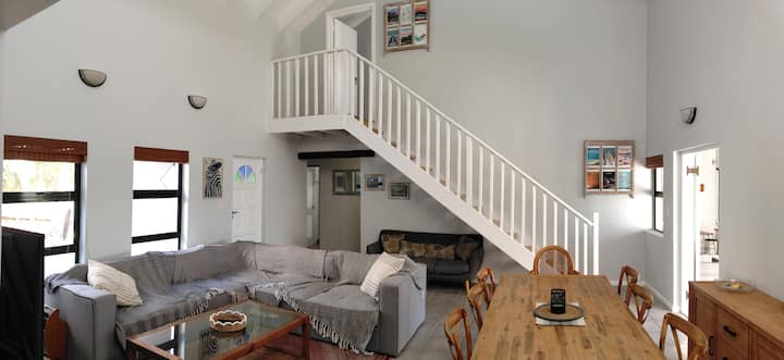 Peaceful Retreat In Langebaan - 랑게반