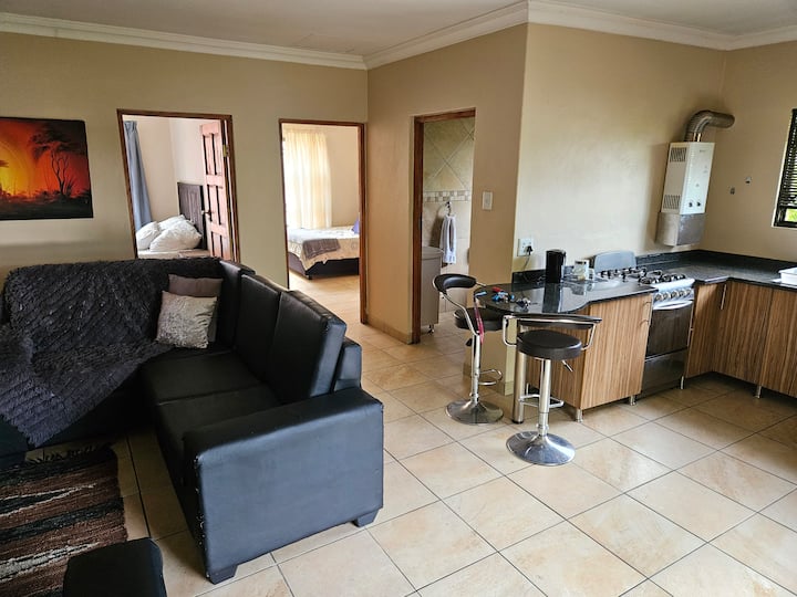 Modern Fully Furnished 2-bedroom Apartment To Let - Vanderbijlpark