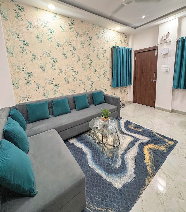 Velvet Stay By My Way Travels - 1bhk Apartment - Indore
