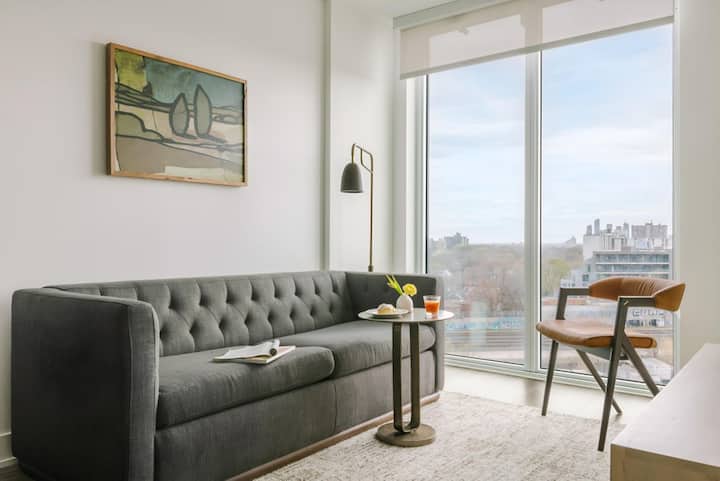 3 Bedroom Apt, 3 Queen Beds & 1 Sofa Bed - Toronto, ON