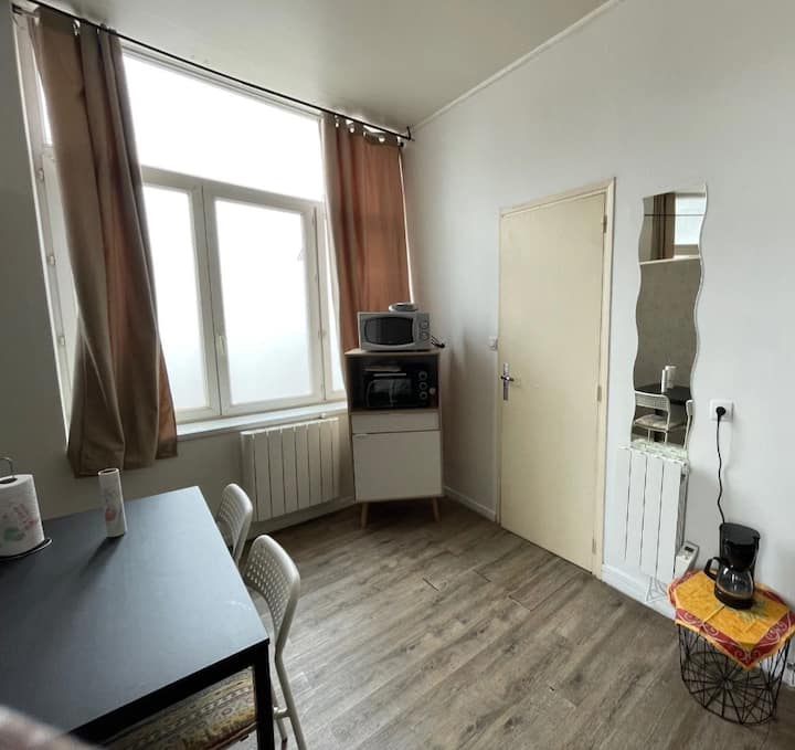 Studio: La Cabine De Mollien - Calais