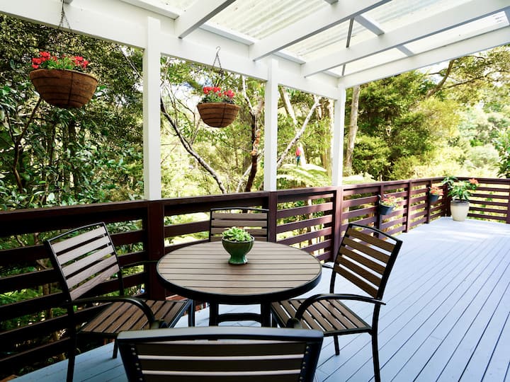 Kauri Grove | Forest Stay In Auckland - オークランド