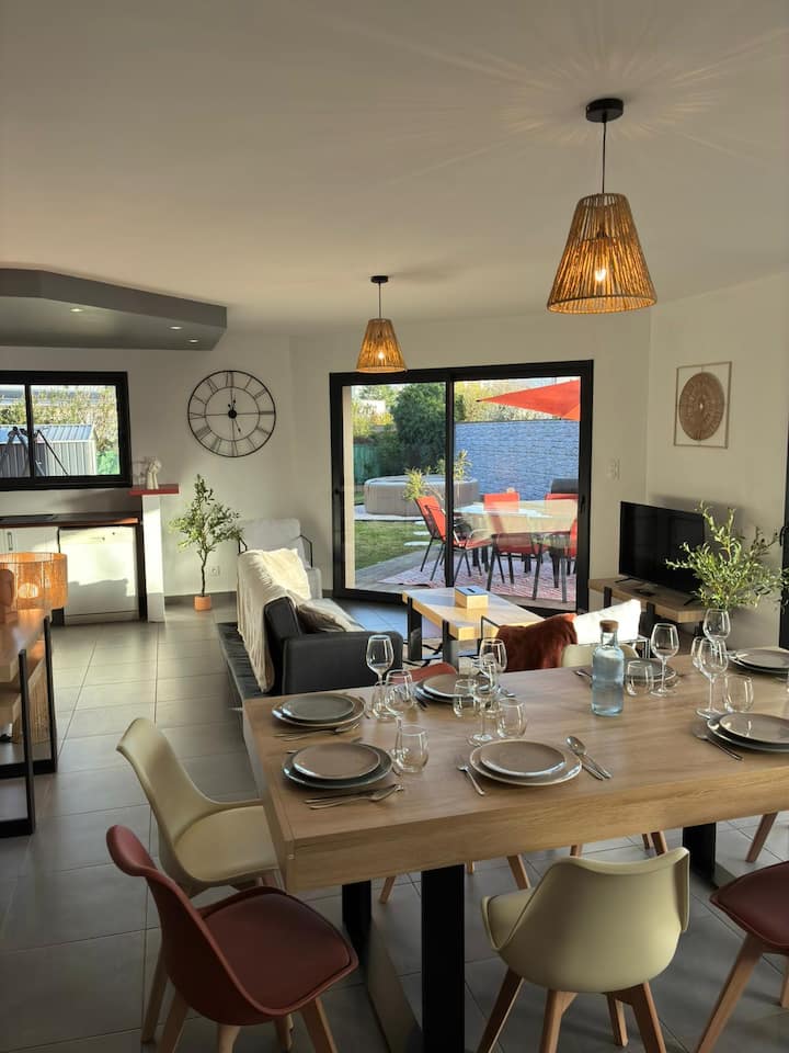 Terracotta : Maison Avec Jacuzzi • Jardin • 8 Pers - Angers