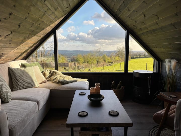 Hilltop Cabin With Panoramic Views - Devon