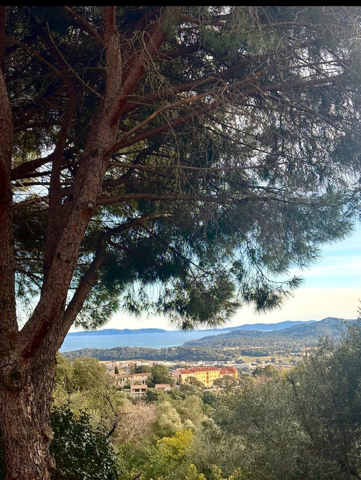 Maison Vue Mer Proche Du Village Médiéval - Bormes-les-Mimosas