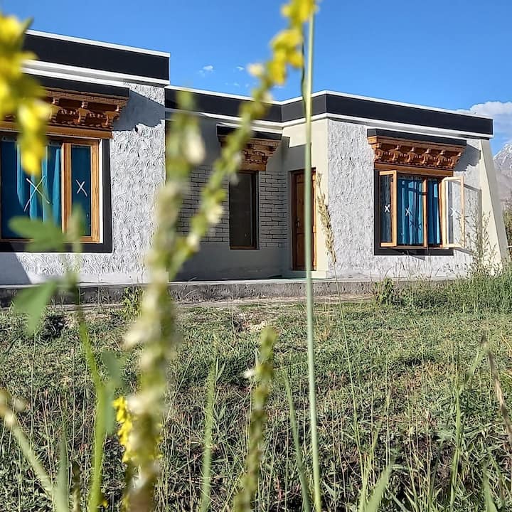 Organic Farm Cottages W/ Stargazing, Ladakh - Nubra Valley