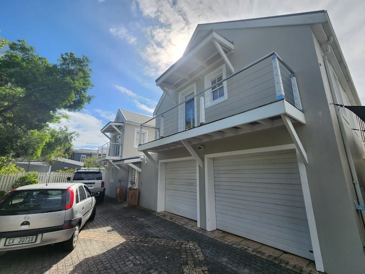 The Dream Holiday Villa On Thesen - Knysna