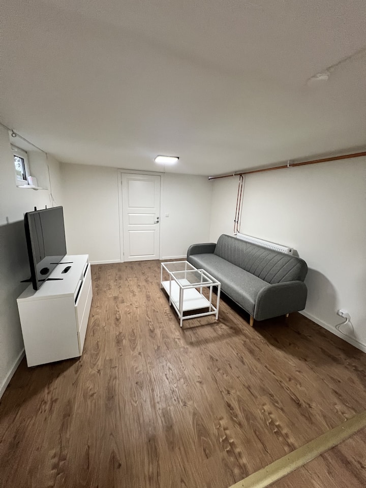 Inexpensive Perfect Small Accommodation - Huddinge