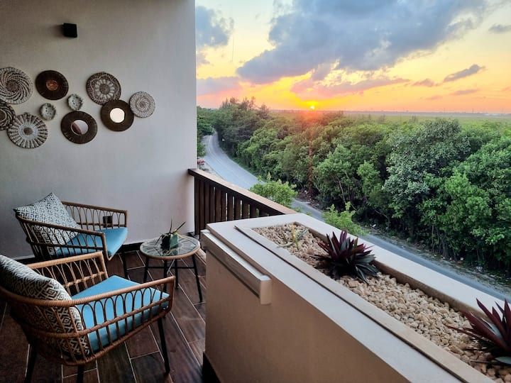 Beach Studio With Shared Rooftop Pool & Sea View - Puerto Morelos