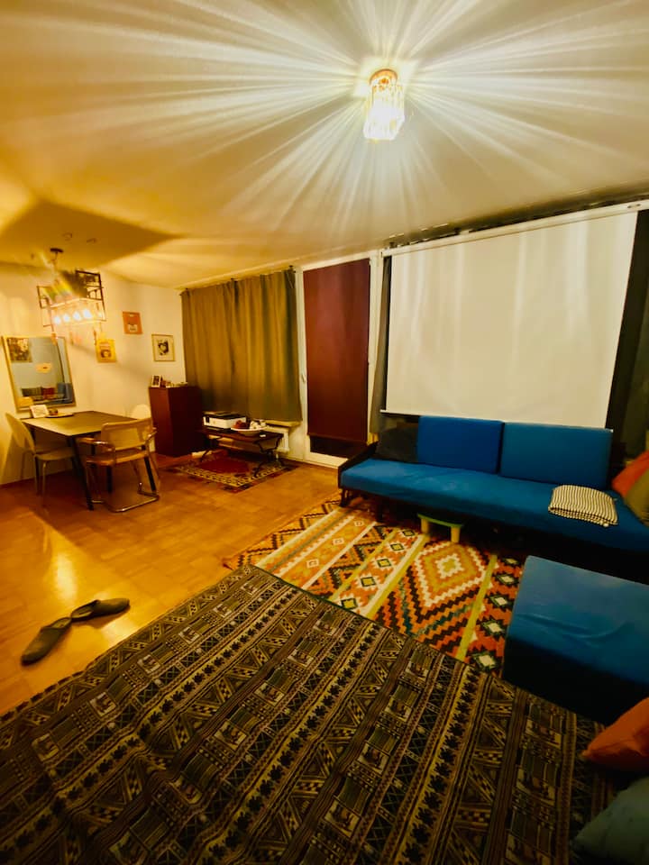 Schöne Gemütliche 2 Zimmer Wohnung In Guter Lage - München