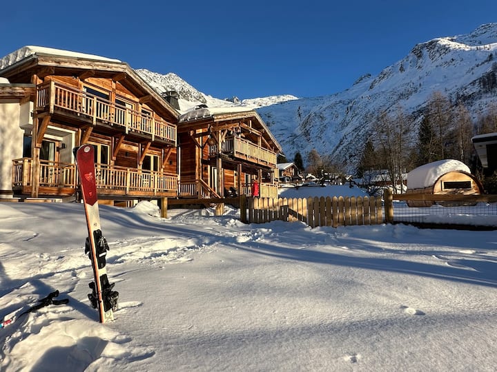 Entire Chalet In Le Tour, Chamonix, France - Argentière