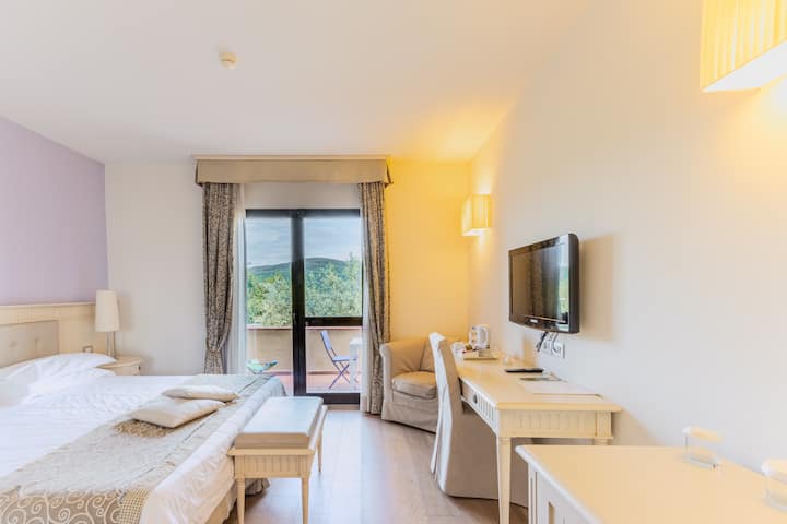 Suite With A Balcony 20 Km From The Sea Follonica - Massa Marittima