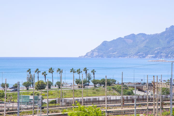 Central Seaview Apartment - Mareluna - Salerno