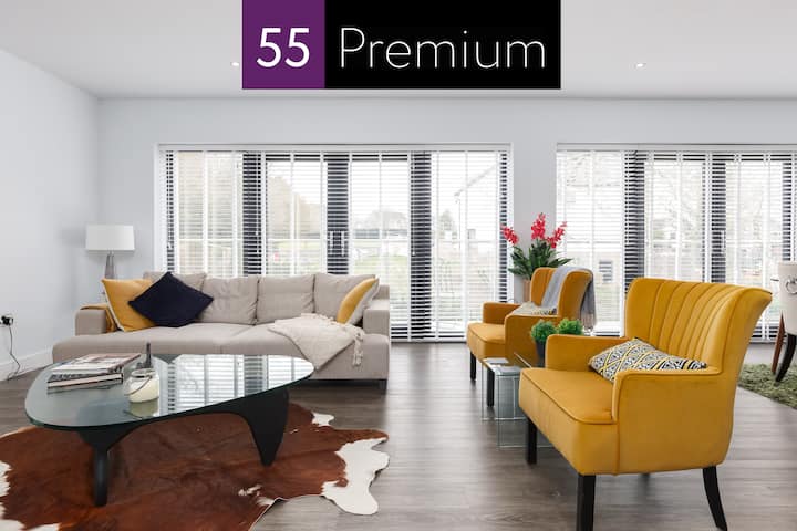 Exceptional Designer Home - Saint Andrews