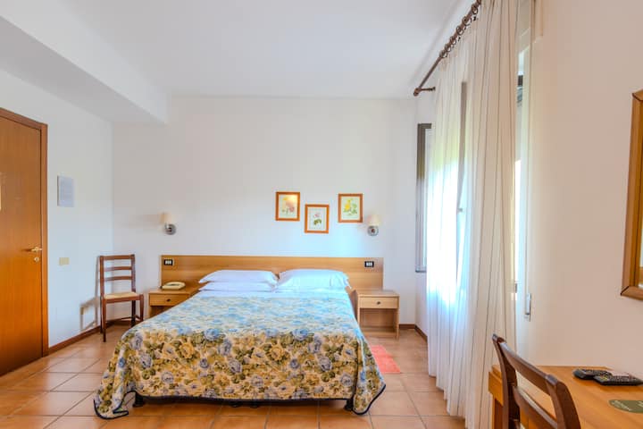 Matrimoniale Classic Con Vista Giardino Bufalona - Massa Marittima