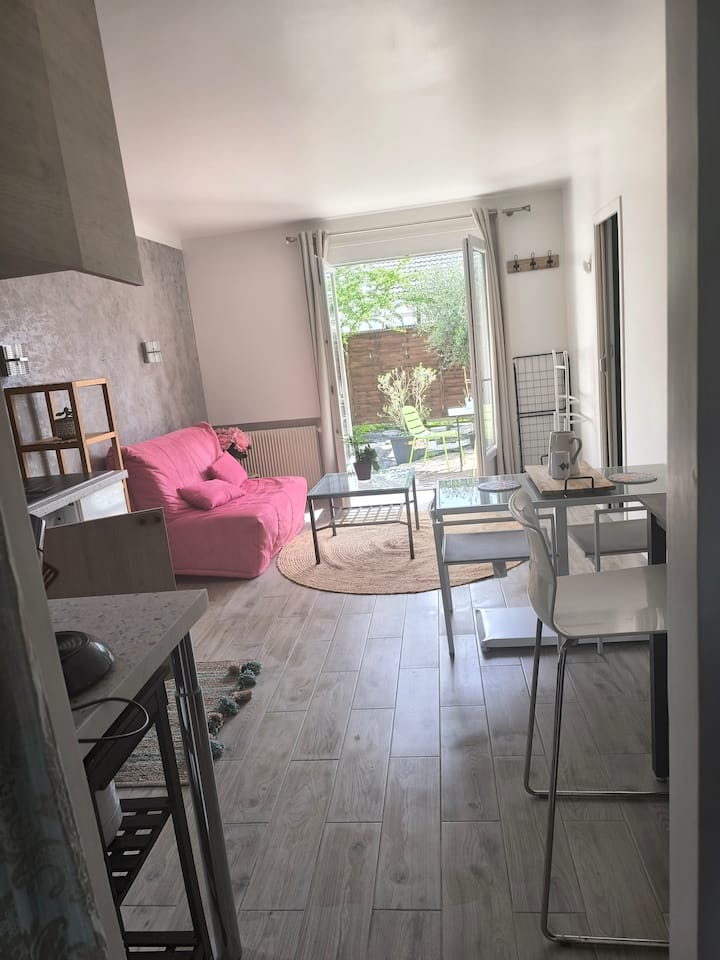 Bienvenue à « Chez Nous » - Fontainebleau
