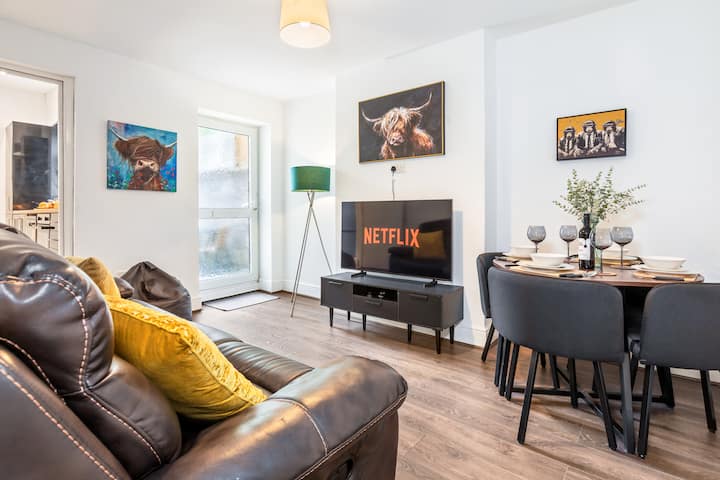 Long Term Discount/ Contractors/ Relocation Stays - Stoke-on-Trent