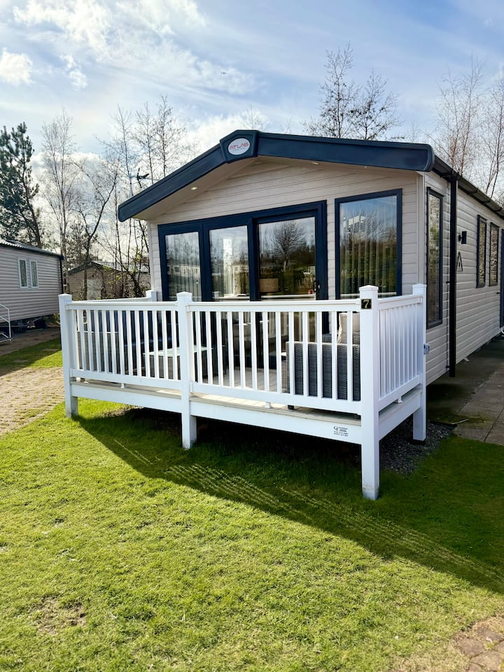 Archerfield Luxe Lodge - North Berwick