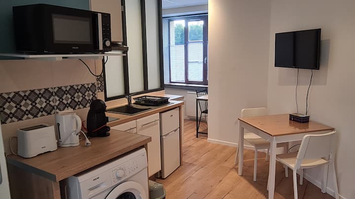 Studio Rdc Gauche Centre-ville Au Calme - Pontivy