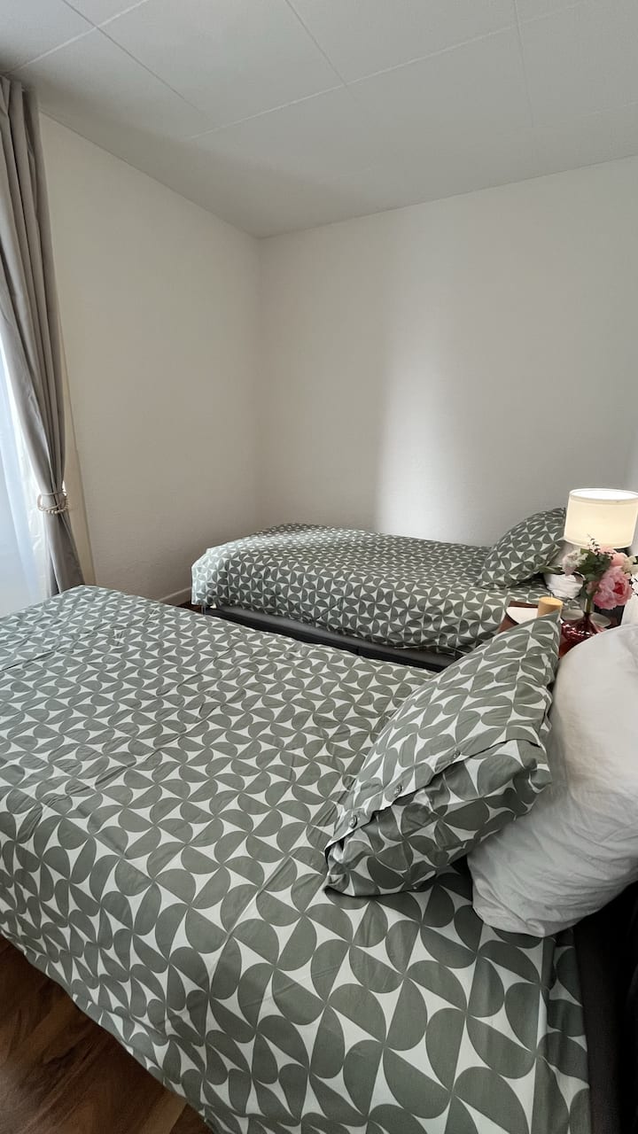 Elegant 2br Suite With Dual Balconies - Montreux