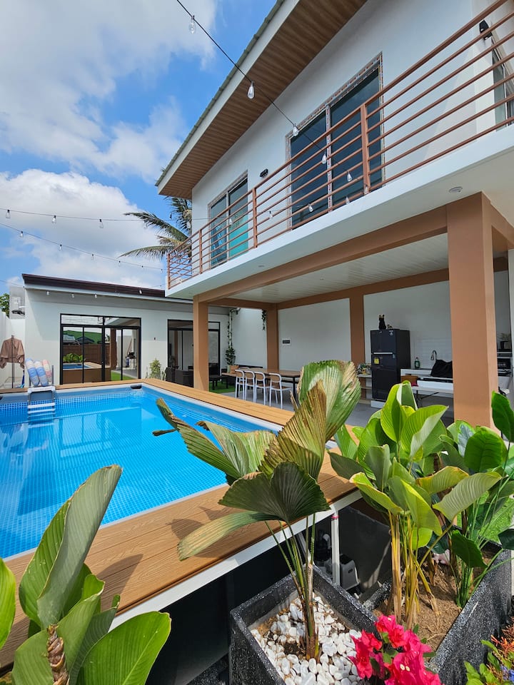 Casa Andrea | Cozy Tiny House With Private Pool - Tagaytay