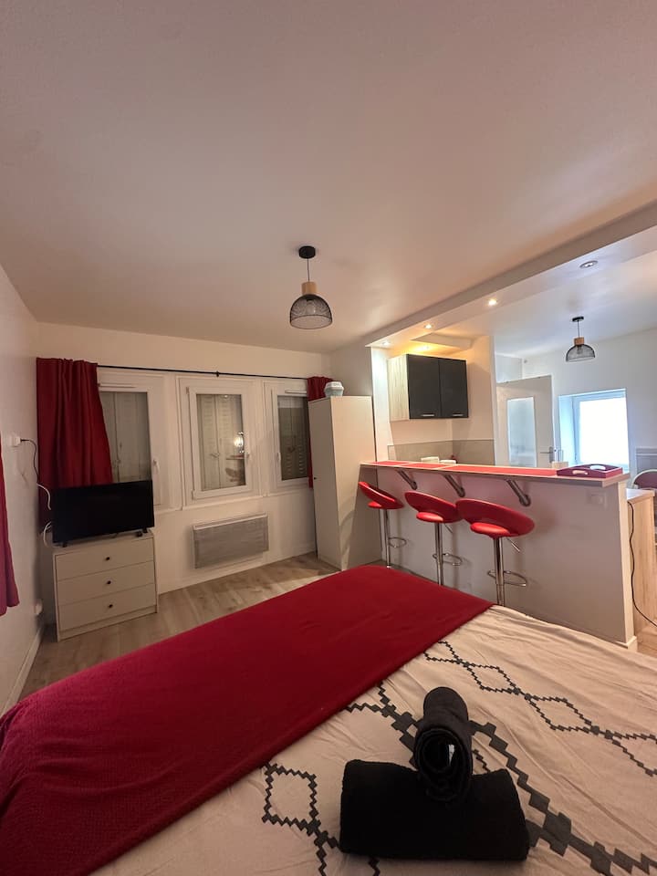 L'essentiel De Paray Centre-ville La Poste - Paray-le-Monial