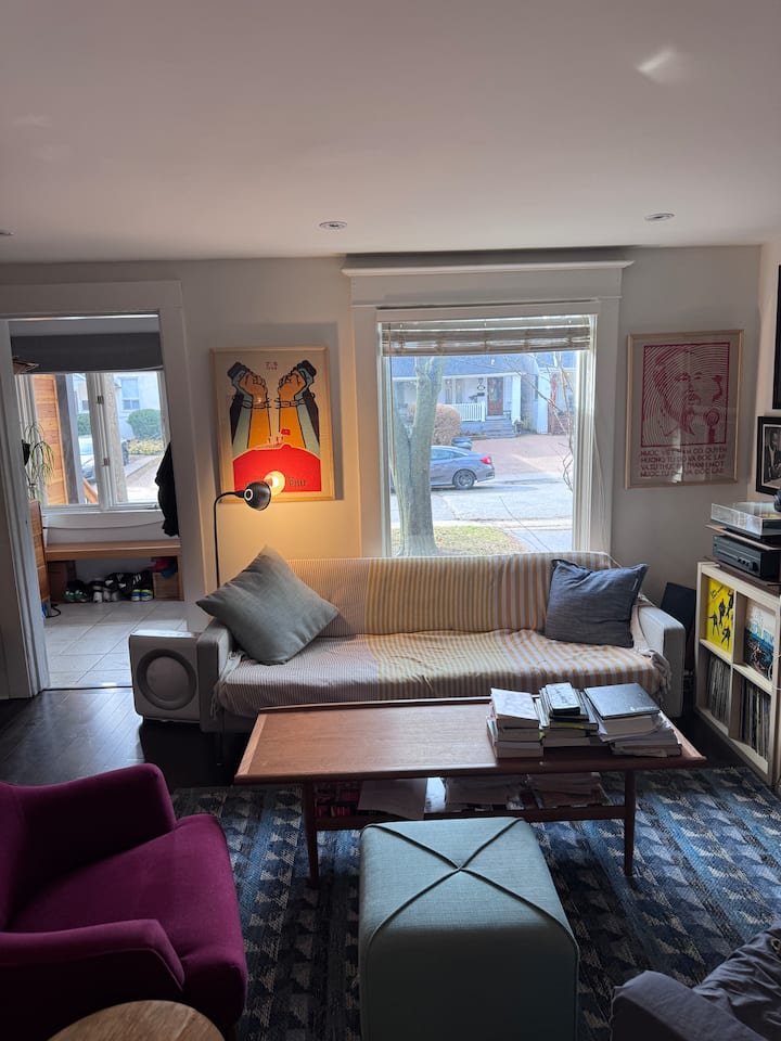 Charming, Upper Beaches Home - Toronto