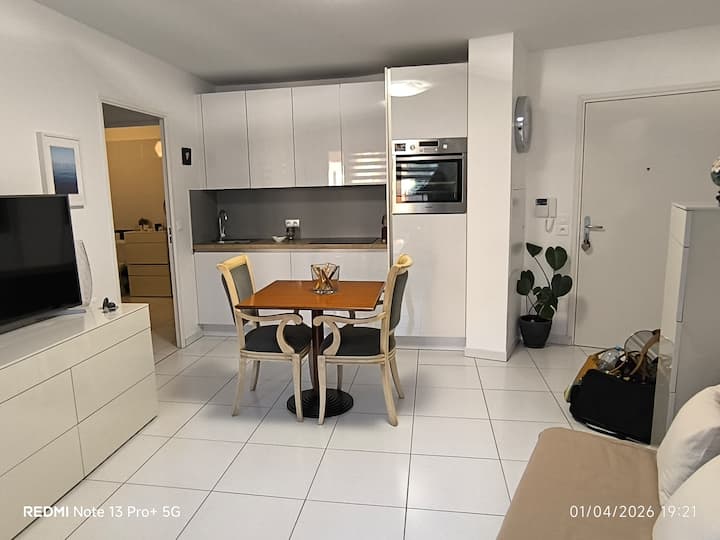 Appartement Lumineux
Et Confortable - Ollioules