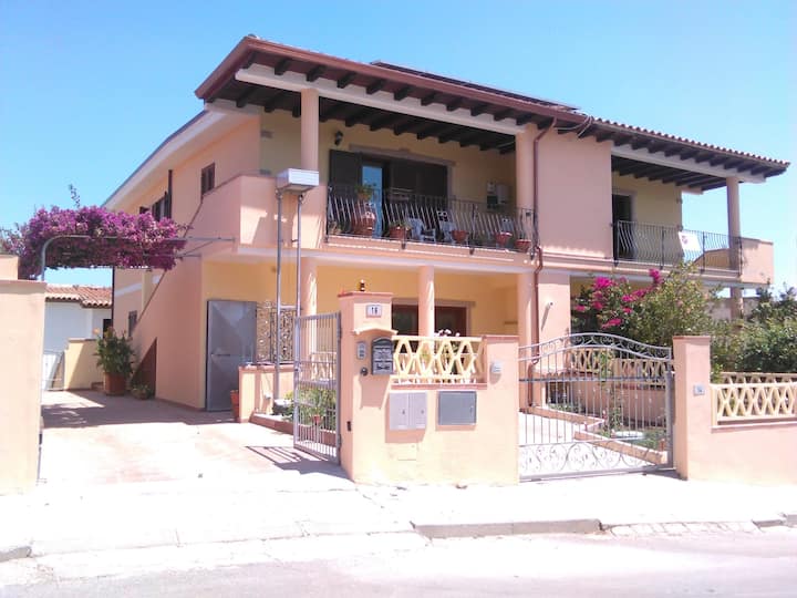 Appartamento Indipendente 
5 Km Dal Mare - Siniscola