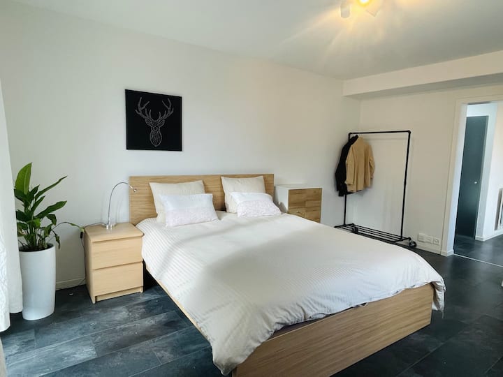 Studio Close To Lake Zurich, Garden + Free Parking - Erlenbach