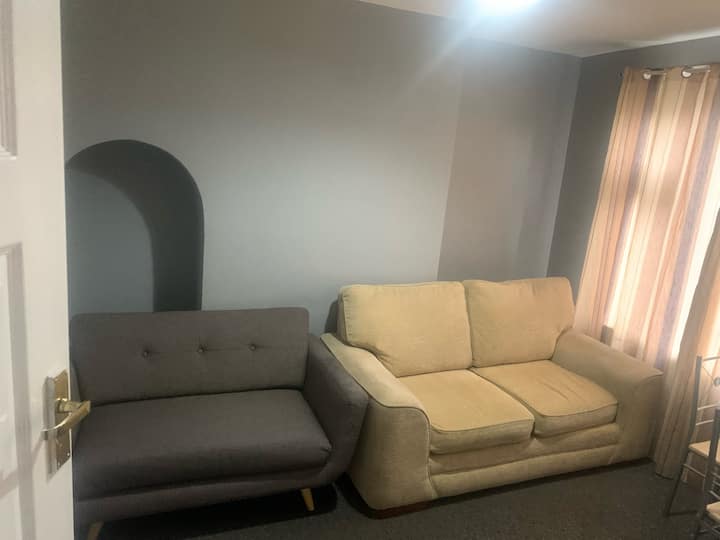 3 Bed Terraced House In The Heart Of Coventry - Coventry