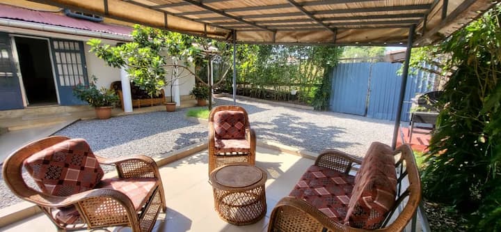 Villa Kagbelein - Carrefour George - Guinea