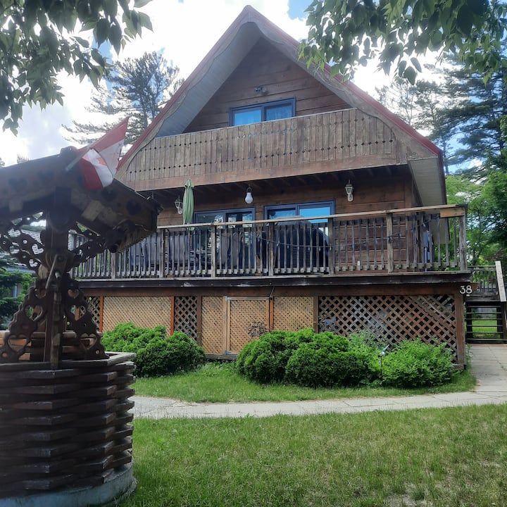 Cottage Close To Beach. - Wasaga Beach
