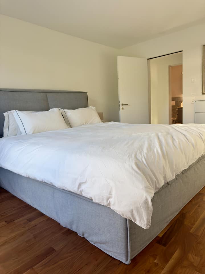 Your Home Away From Home - Zurich N•1 - Kanton Zürich