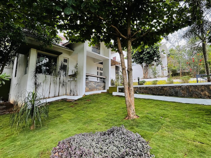 Hidden Serene 2bhk Villa Wayanad | Peaceful Stay - Wayanad