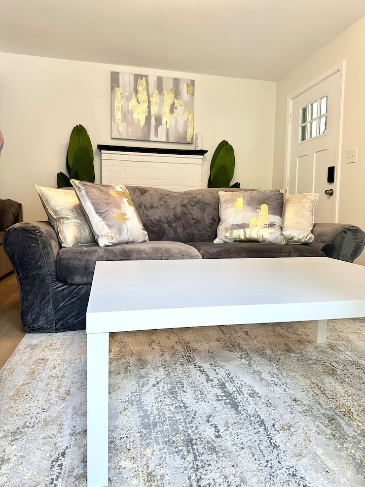 Comfy Home, 15 Mins From Airport & Downtown - Atlanta, GA
