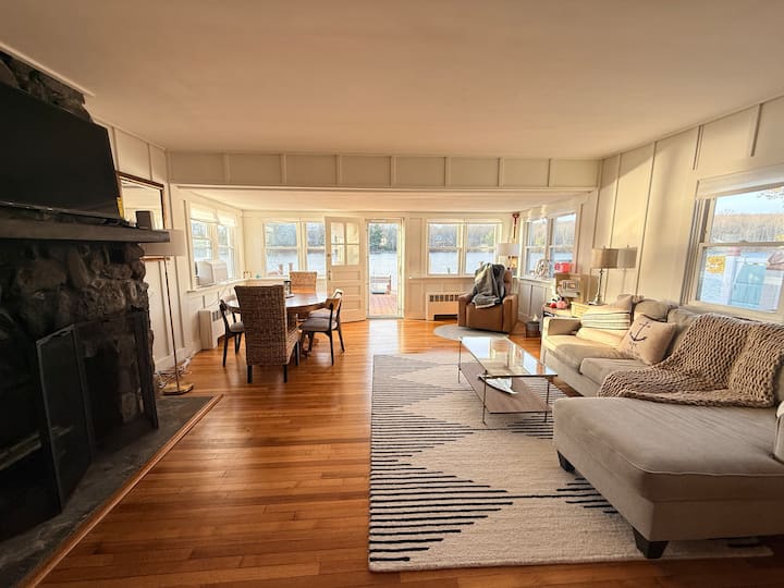Cozy Cottage On The Lake - Port Jervis, NY