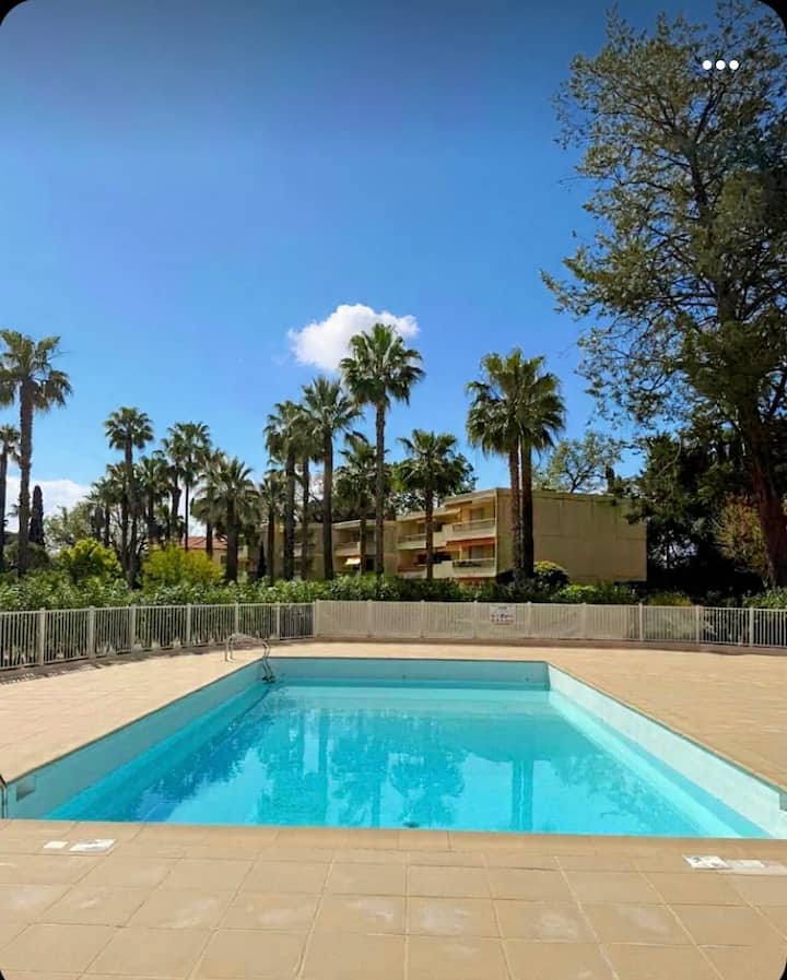 Serinity – T2 Design 48m², Mer & Piscine - Vallauris